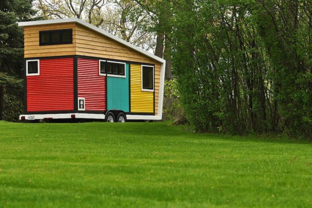 Whimsical 140 Sq.Ft Portable Tiny Box House - Small House Decor