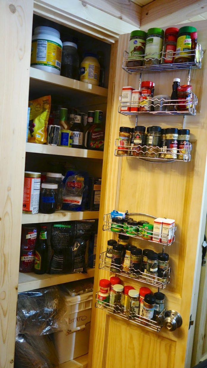 Off-Grid Living on 225 Square Feet Tiny House - Small House Decor